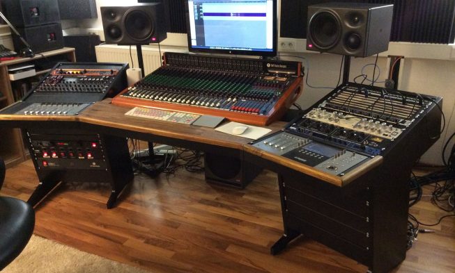 Professional Music Desk - GRIP ELEMENTS