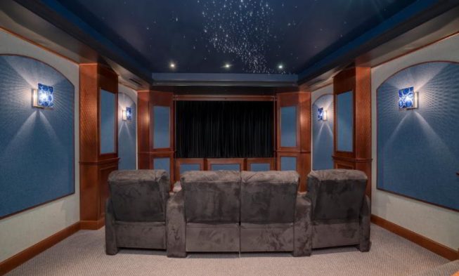 Ceiling with Light Projector - GRIP ELEMENTS