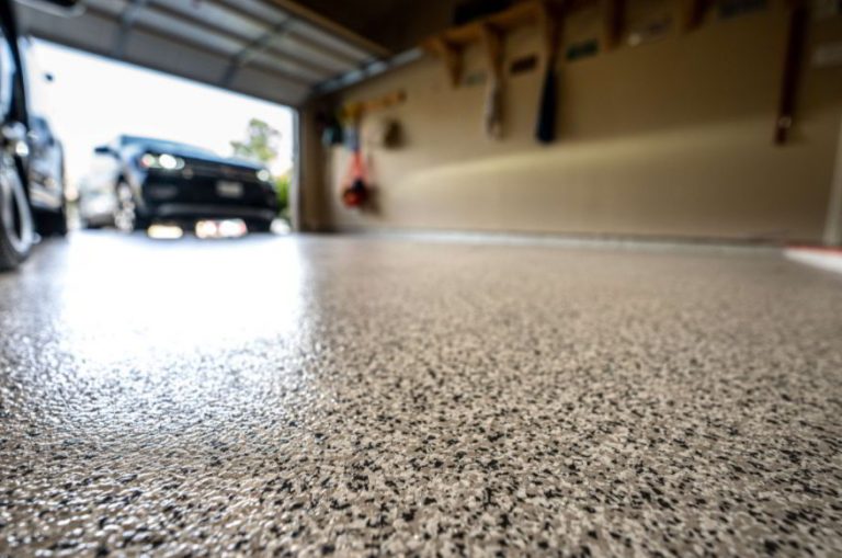 How to Clean Epoxy Floor - GRIP ELEMENTS