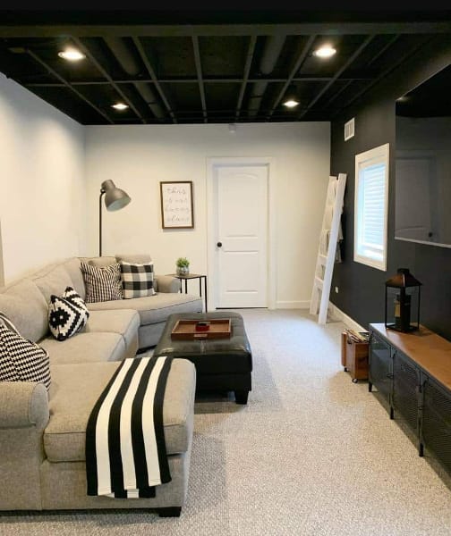 Black And White Basement Grip Elements